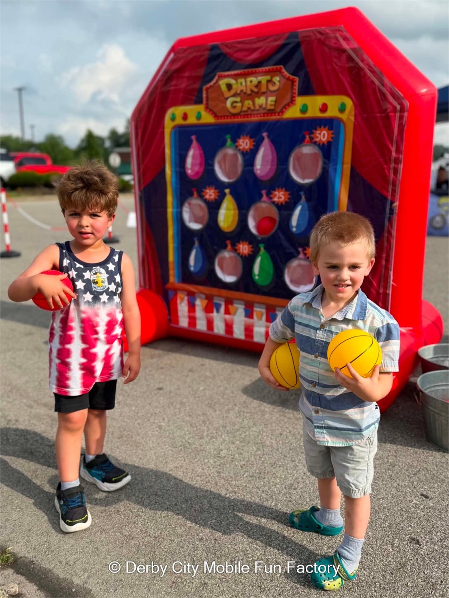 Stars & Darts inflatable - Mobile Kids/Adults enertainment in ...